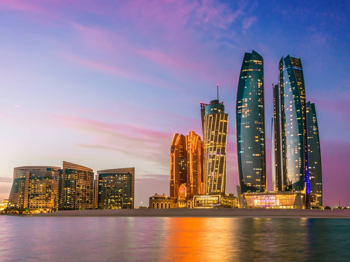 Luxury properties in Abu Dhabi for Sale and Rent | Metropolitan Capital Real Estate